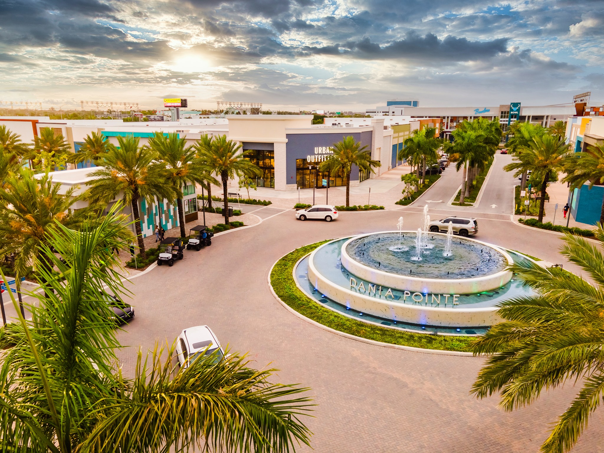 Pier Sixty-Six — luxury condos with amenities in Fort Lauderdale.